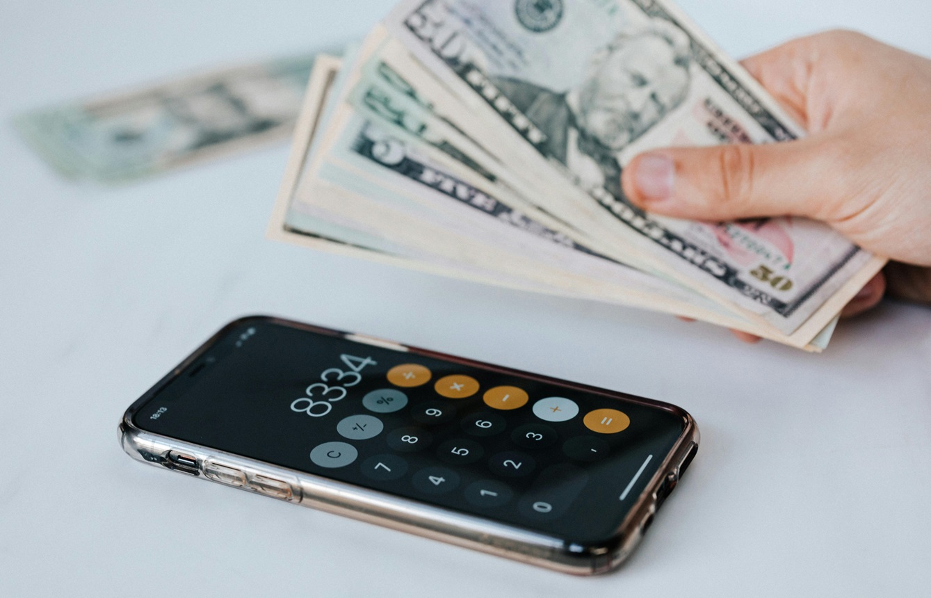 How to Transfer Retirement Funds to Gold Without Taxes - Eazy Investing